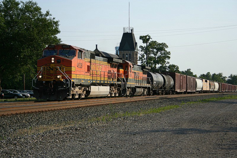 BNSF 4628